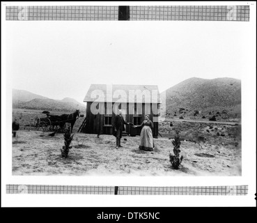 American West: c. 1895 Portrait of western frontiersman, interpreter ...