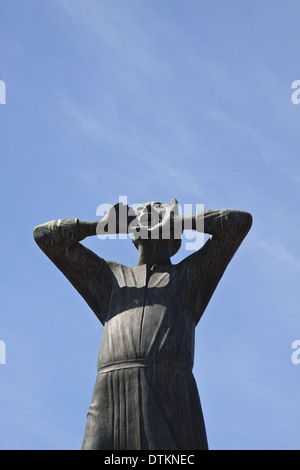 Sculpture 'Der Rufer' (The Caller) by Gerhard Marcks, Berlin, installed ...