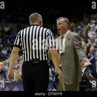California head coach Mike Montgomery shouts instructions to his team ...