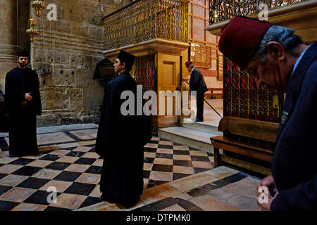 A Muslim consular guard, also known as “Kawas” wearing red tarboosh hat ...