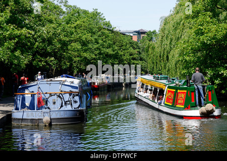 Colourful longboats on Regent's Canal in London Stock Photo - Alamy