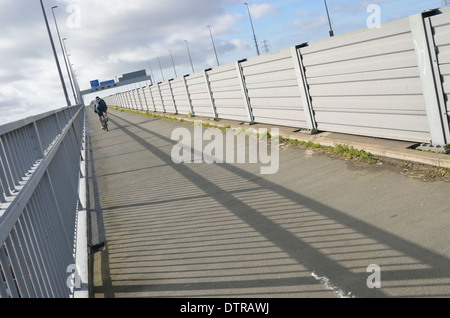 Avonmouth M5 Motorway Bridge Cycle Path Bristol Stock Photo - Alamy