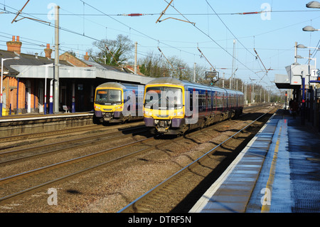 EMU class 365 No. 365505 at platform 2 of Hitchin railway station with ...