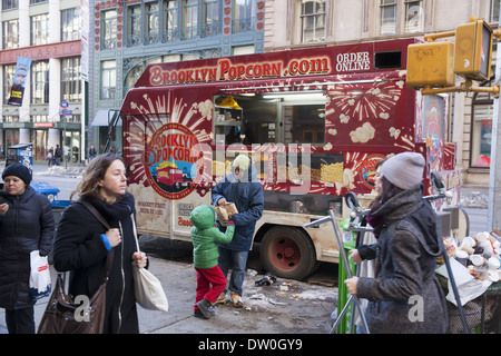 "Brooklyn Popcorn" vendor on Broadway in the SOHO neighborhood in ...