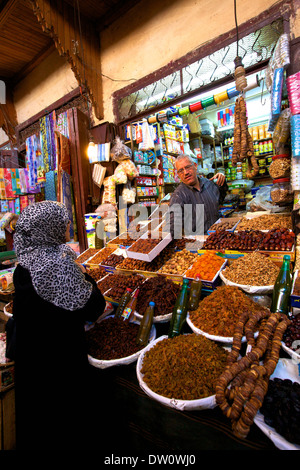 Spice and covered market / souk, Meknes, Morocco Stock Photo - Alamy