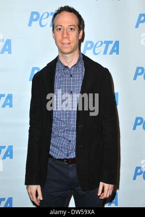 LOS ANGELES - FEB 27: Kevin Ryan at the 19th Annual Oscar Wilde Awards ...