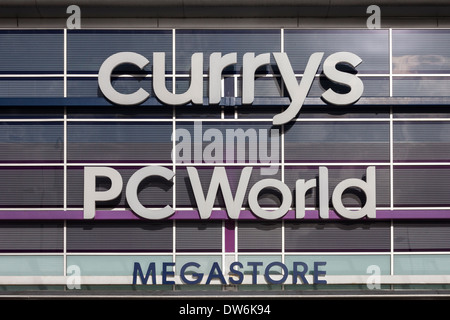 Currys PC World Technology Store in Horwich, Bolton Stock Photo - Alamy