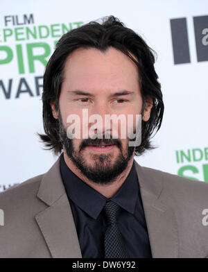 Keanu Reeves arrives at the 2014 Film Independent Spirit Awards, on ...