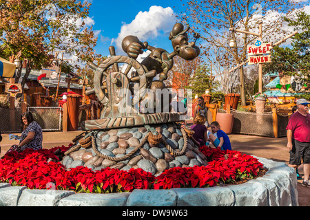 Popeye statue at Islands of Adventure theme park Florida USA 2003 Stock ...