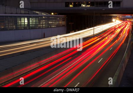 Urban Traffic at Night on FDR Drive in New York City Stock Photo - Alamy