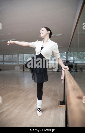 Germany, Bavaria, female ballet dancer at a rehearsal Stock Photo - Alamy