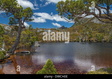 Wombat Pool - Cradle Mountain Stock Photo - Alamy