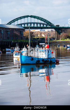 Fishing boat at anchor on the River Forth at Alloa, Scotland Stock ...