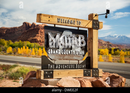Welcome sign, Moab, Utah USA Stock Photo - Alamy