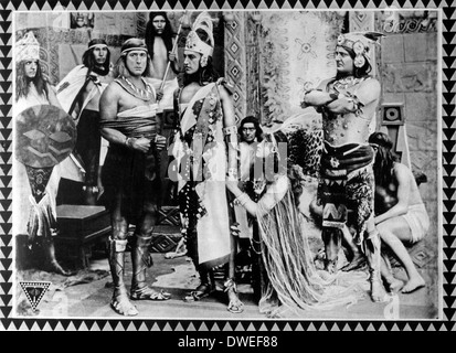 THE CAPTIVE GOD, William S. Hart, Enid Markey, 1916 Stock Photo - Alamy