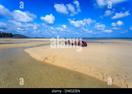beautiful seascape with kiteboarding in Thailand Stock Photo - Alamy