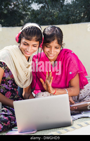 indian rural girl study with laptop Stock Photo - Alamy