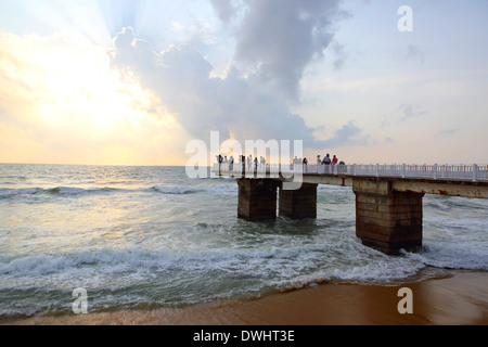 Sunset at the Galle Face Beach in Colombo, Sri Lanka Stock Photo - Alamy