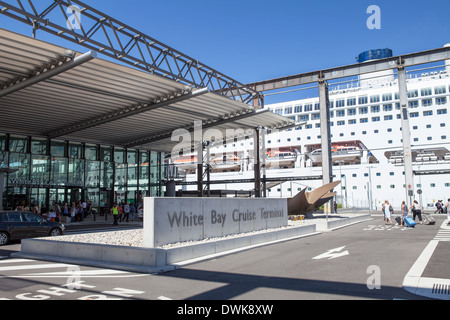 White Bay Cruise Terminal in Balmain, Sydney Stock Photo - Alamy