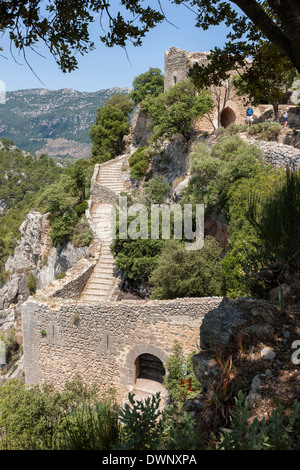 Castillo de Alaro' castle ruins, Puig de Alaro' mountain hill, Mallorca ...