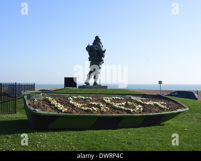 'The Yomper' memorial statue made by sculptor Philip Jackson. Modelled ...