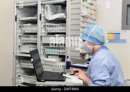 Metoidioplasty surgery hospital Stock Photo - Alamy