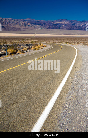 Highway 190 crossing Panamint Valley, Death Valley National Park ...