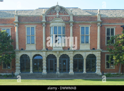 Somerville College Oxford Stock Photo: 32174097 - Alamy
