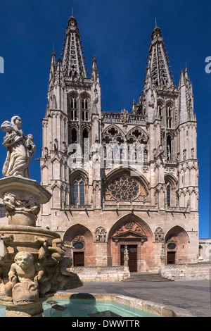 The cathedral at Burgos northern Spain with fountain outside Stock ...