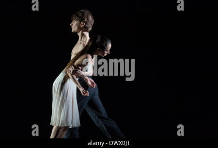 Hamburg Ballet School founded by John Neumeier shows its first own ...