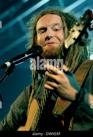 Newton Faulkner performing at Liverpool O2 Academy. Liverpool, England ...