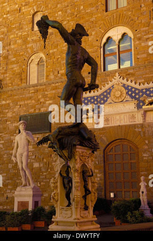 Florence, Statue of David by Michelangelo, La Signoria square, Piazza ...