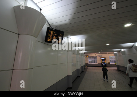 Worcester Foregate Street Station Subway Stock Photo - Alamy