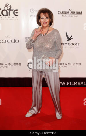 Vienna, Austria. 14th Mar, 2014. Daryl Hannah poses during the Film Ball 2014 in Vienna on 14 ...