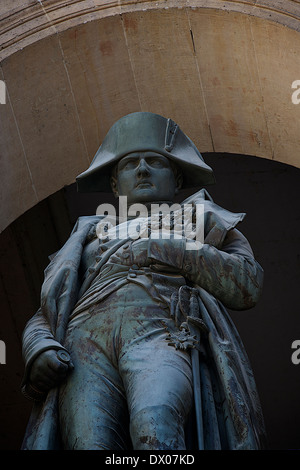 France, Paris, Napoleon statue in Invalides Stock Photo: 23191002 - Alamy