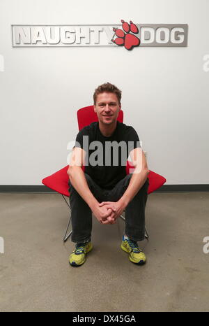 Sony Computer Entertainment Inc. President and CEO Andrew House, left ...