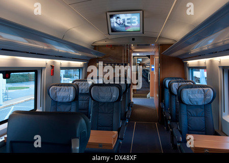 Presentation Velaro D Stock Photo - Alamy