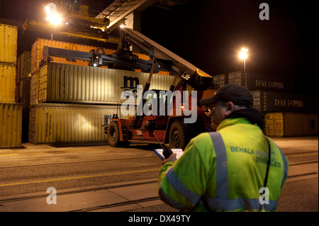 Night shift in container ports Stock Photo - Alamy