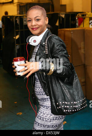 The X Factor finalist Jade Ellis looking fresh-faced outside her hotel ...