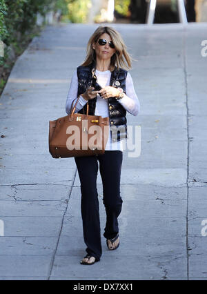 Lori Loughlin arriving at the voting polling station for the US ...