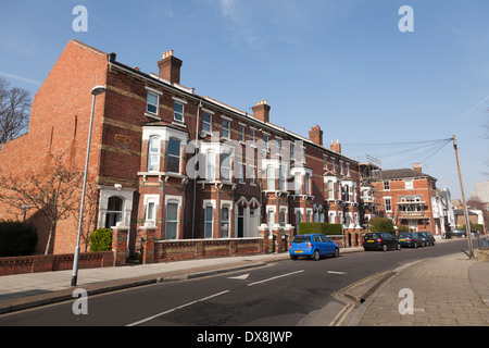 A terrace of Victorian houses with bay windows in the Back Bay area of ...