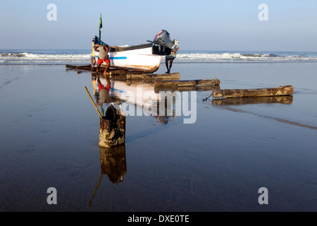 Daily scenes in Goa, India Stock Photo - Alamy