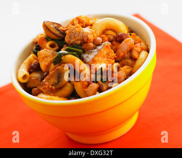 Macaroni with fish Stock Photo - Alamy