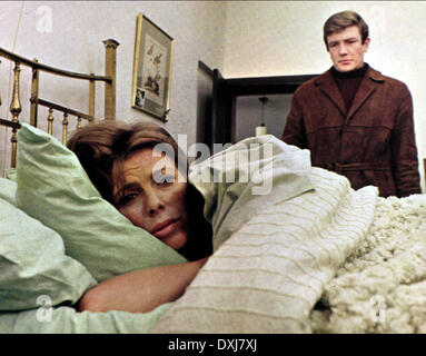 CHARLIE BUBBLES BILLIE WHITELAW, ALBERT FINNEY Date: 1967 Stock Photo ...