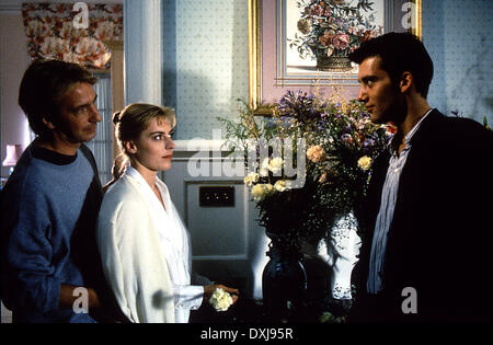 CLOSE MY EYES (1991) SASKIA REEVES, CLIVE OWEN CLME 002 Stock Photo - Alamy