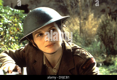 THE ENGLISH PATIENT (1996) JULIETTE BINOCHE, NAVEEN ANDREWS EPT 028 Stock Photo - Alamy