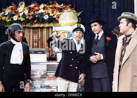 Dom Deluise, Marty Feldman & Mel Brooks Film Silent Movie (1977 ...