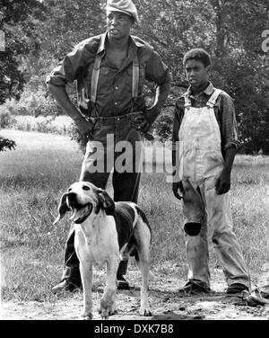 Kevin Hooks & Paul Winfield Film Sounder (USA 1972) Characters: David ...