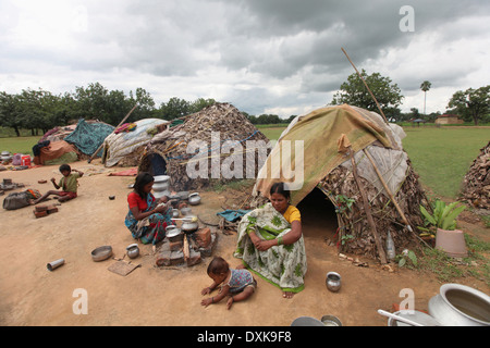 A view of tribal settlements and activity. Musahar or Bhuija tribe ...
