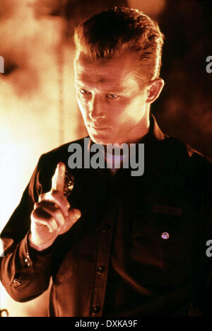 TERMINATOR 2: JUDGEMENT DAY (1991) ROBERT PATRICK TR2 155 Stock Photo ...
